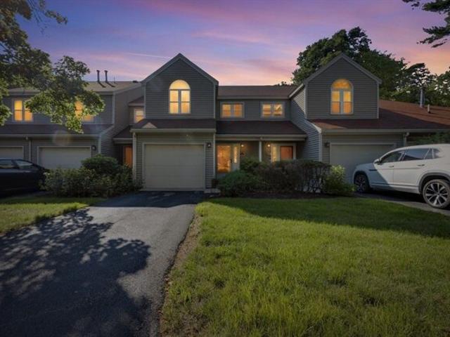 Woodcrest Dr Unit,oxford, Condo For Sale