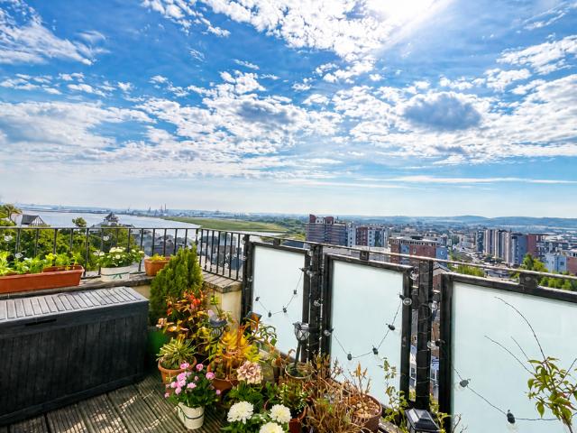 Woodacre, Portishead, Bristol, Somerset BS20, 3 bed flat to rent, £1,850 pcm | PrimeLocation