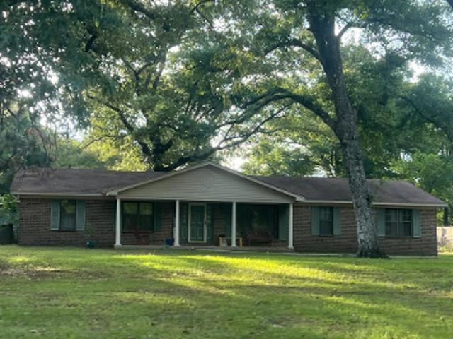Woodard Dr