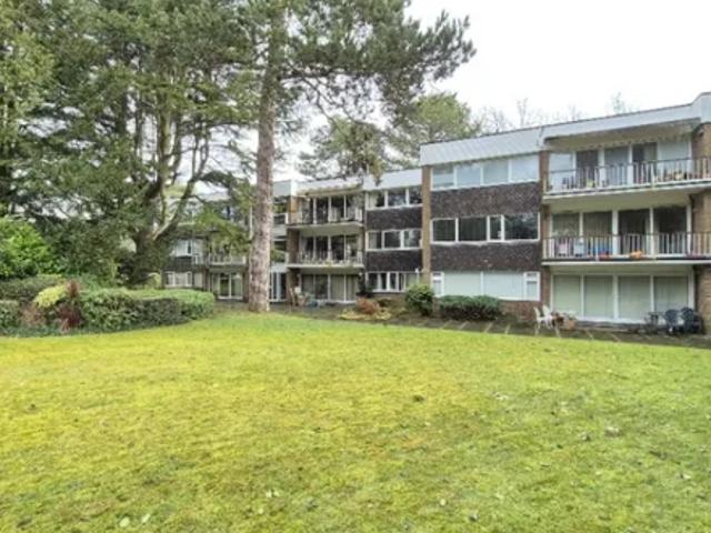 Woodbourne, Birmingham, B15 3PD, United Kingdom | 2 bed apartment for rent #167380127 | Rentberry
