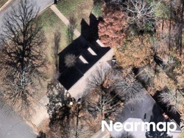 Woodbourne Dr