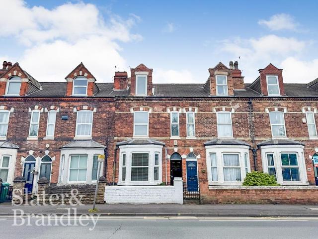 Woodborough Road, Nottingham. 3 bed terraced house to rent £1,195 pcm £276 pw