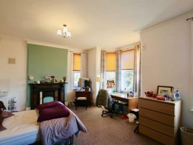 Woodborough Road, Nottingham. 7 bed end of terrace house to rent £2,882 pcm £665 pw