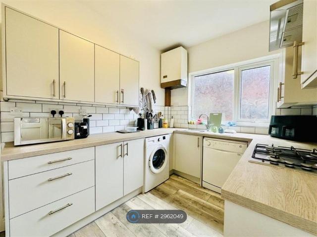 Woodborough Road, Nottingham NG3, Room to rent, £455 pcm | PrimeLocation