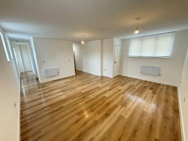 Woodborough Road, Nottingham, NG3