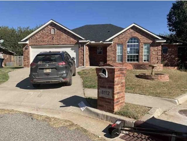 Woodbend Dr