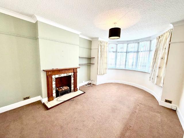 Woodberry Avenue, Harrow