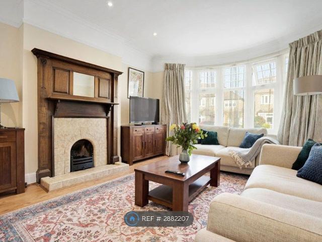 Woodberry Grove, London N12, 4 bed semi detached house to rent, £3,400 pcm | PrimeLocation