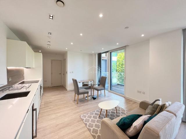Woodberry Down, London N4, 1 bed flat to rent, £1,850 pcm | PrimeLocation