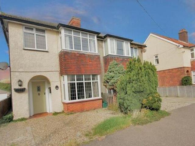Woodberry Way, Walton On The Naze, 4 Bedroom Semi detached