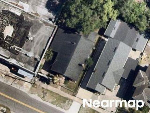 Woodbine St