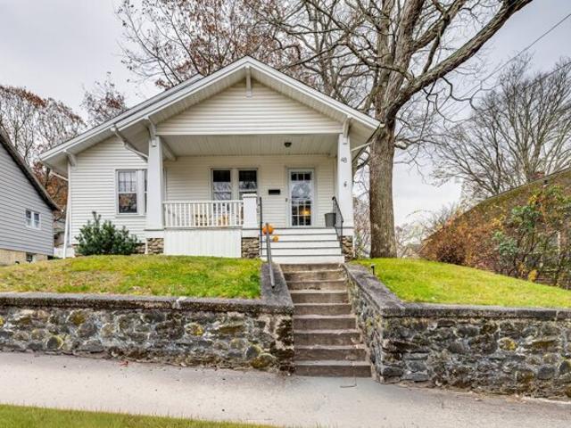 Woodbine St, Waterbury, Home For Sale