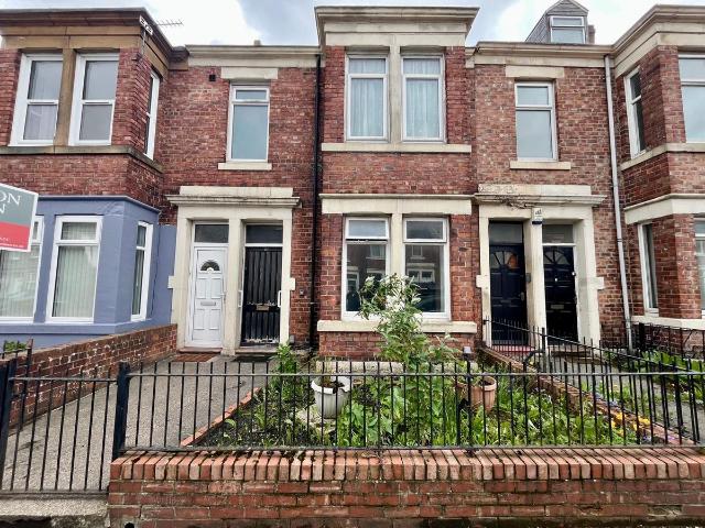 Woodbine Street, Gateshead NE8, 2 bed flat to rent, £550 pcm | PrimeLocation