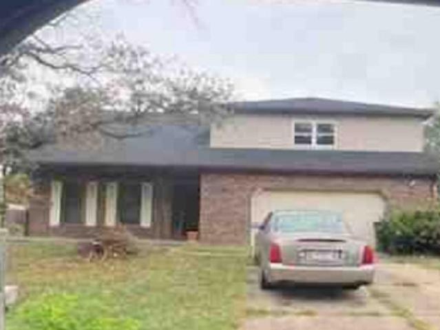 Woodbriar Ct