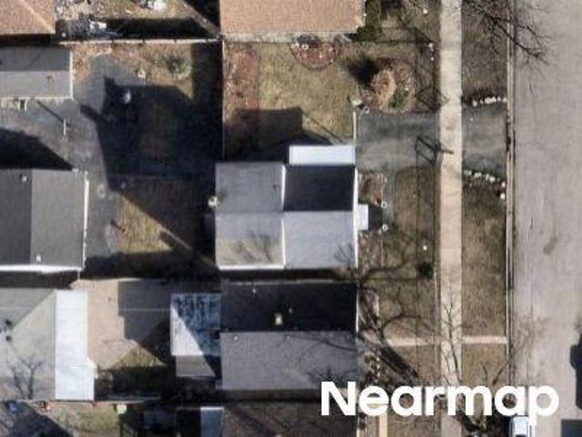 Woodbridge Ave