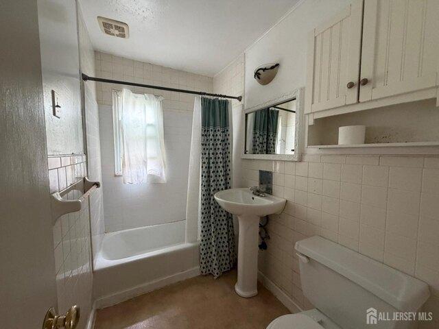 Woodbridge Ave, Edison, Home For Sale