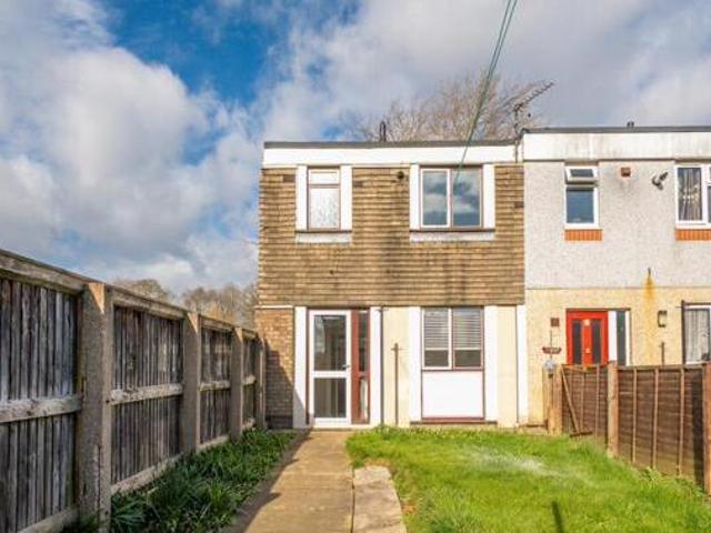 Woodbridge Green, Headingley, 2 Bedroom End