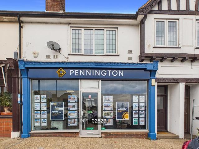 Woodbridge Road East, Ipswich, Suffolk, UK IP4, 2 bed flat to rent, £900 pcm | PrimeLocation