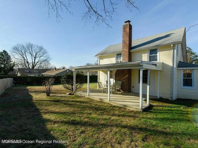 Woodbrook Dr, Matawan, Home For Sale