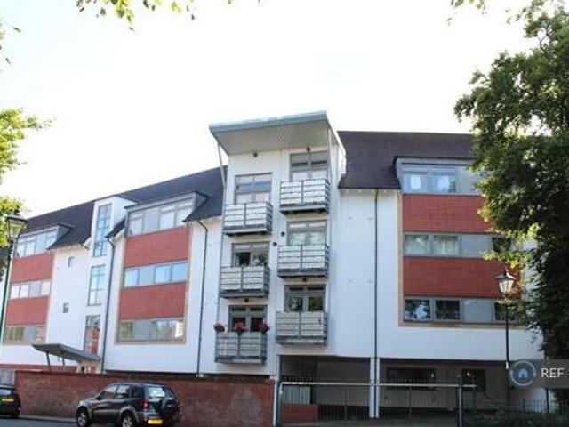 Woodbrooke Grove, Birmingham, 2 Bedroom Flat