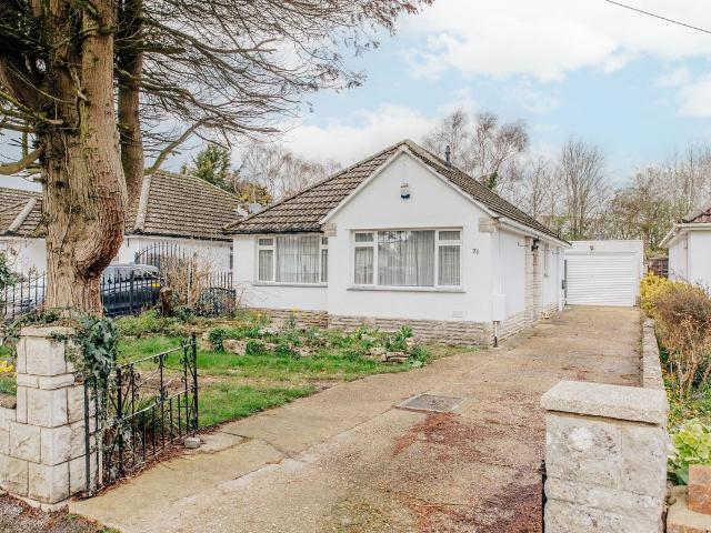 Woodbury Avenue, Bournemouth BH8, 3 bed detached bungalow to rent, £1,750 pcm | PrimeLocation