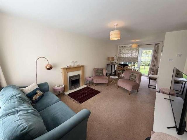 Woodbury Grove, Solihull, B91