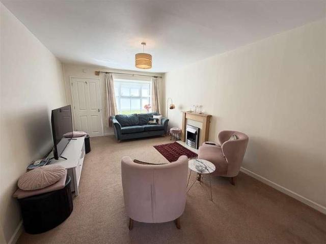 Woodbury Grove, Solihull, B91