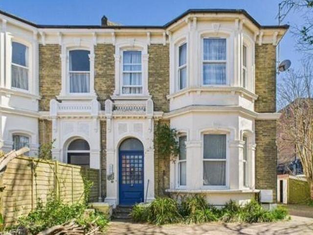 Woodbury House, Byron Road, 1 Bedroom Flat