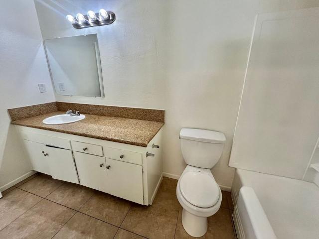 Woodbury Patio Homes 2 Bedroom Apartment for Rent at 13792 13792 13852 Dawson St. & 10211 10281 Woodbury Rd Garden Grove, CA 92843