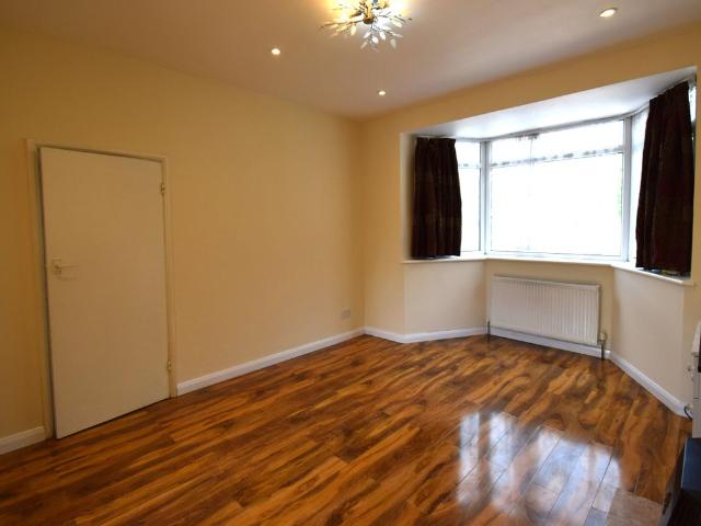 Woodgate, Watford WD25, 3 bed semi detached house to rent, £2,200 pcm | PrimeLocation