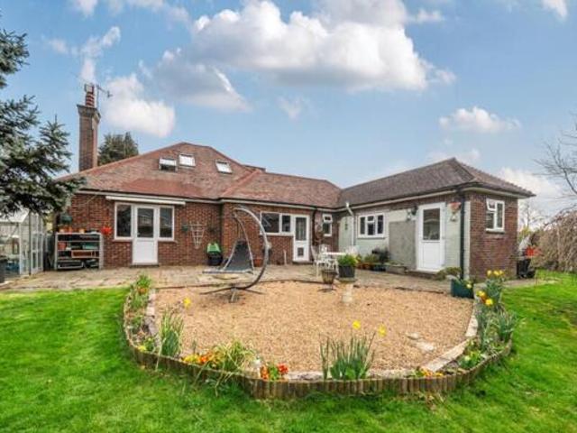 Woodgate Close, Woodgate, 4 Bedroom Detached