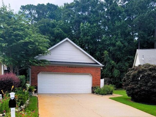 Woodgate Dr, Fayetteville, Home For Sale