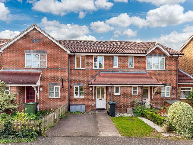 Woodgate Drive, London SW16, 3 bed property to rent, £2,750 pcm | PrimeLocation