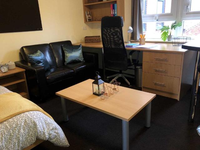 Woodgate, Loughborough LE11, Studio to rent, £867 pcm | PrimeLocation