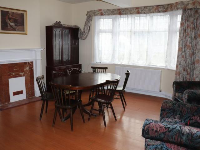 Woodgrange Mansions, Woodgrange Avenue, London HA3, 2 bed flat to rent, £1,650 pcm | PrimeLocation