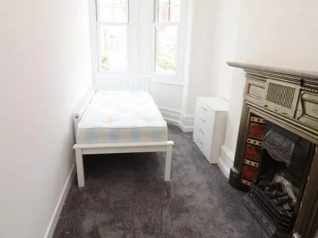 Woodgrange Avenue, London, W5 3NN, United Kingdom | Room for rent #154572893 | Rentberry