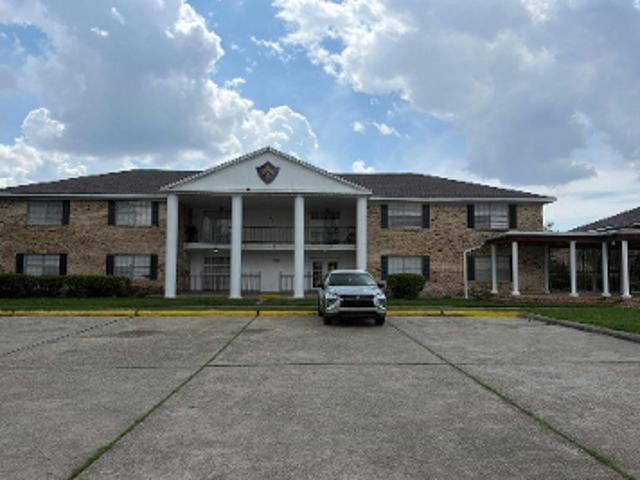 Wooddale Blvd Apt