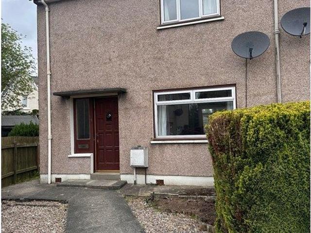 Woodend Place, Perth PH2, 2 bed end terrace house to rent, £950 pcm | PrimeLocation
