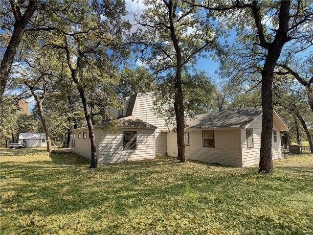 Wooded Acres Dr, Bremond, Home For Sale