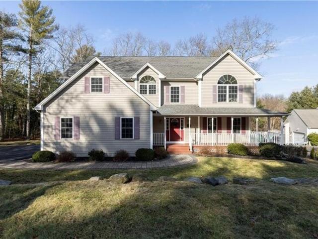 Wooded Grove Cir, South Kingstown, Home For Sale