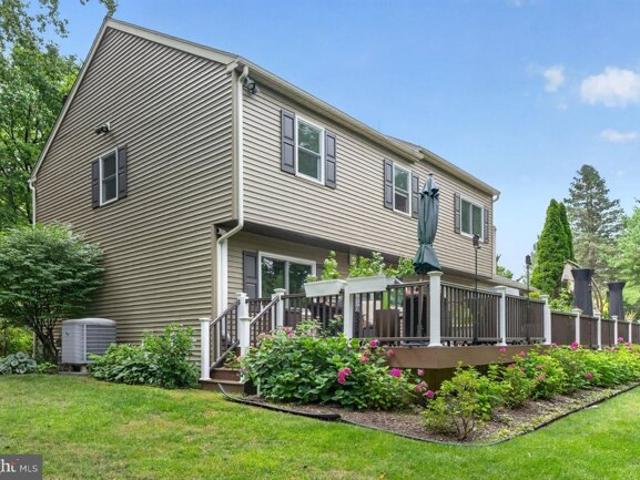 Wooded Pl, Eagleville, Home For Sale