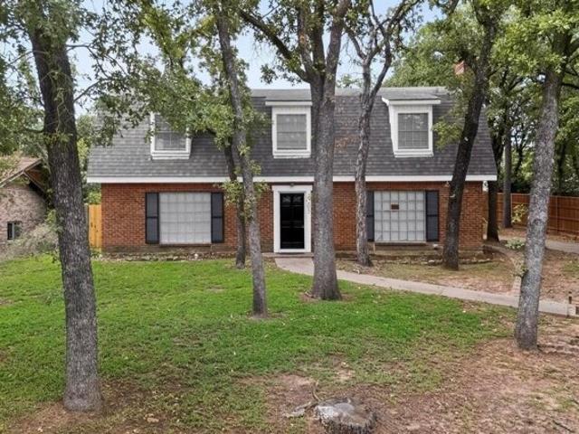 Woodford Dr, Arlington, Home For Sale