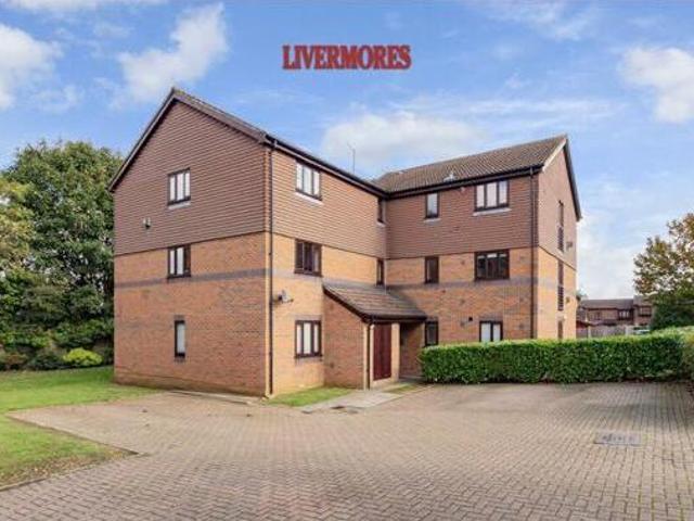 Woodfall Drive, Crayford, 1 Bedroom Flat