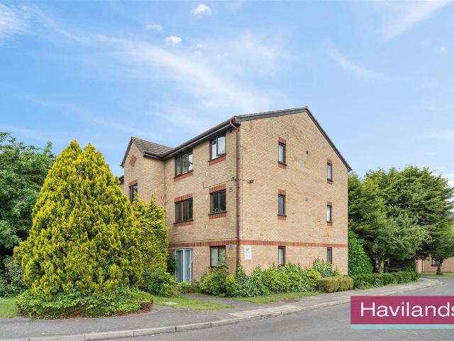 Woodfield Close, Enfield EN1, 1 bed flat to rent, £1,325 pcm | PrimeLocation