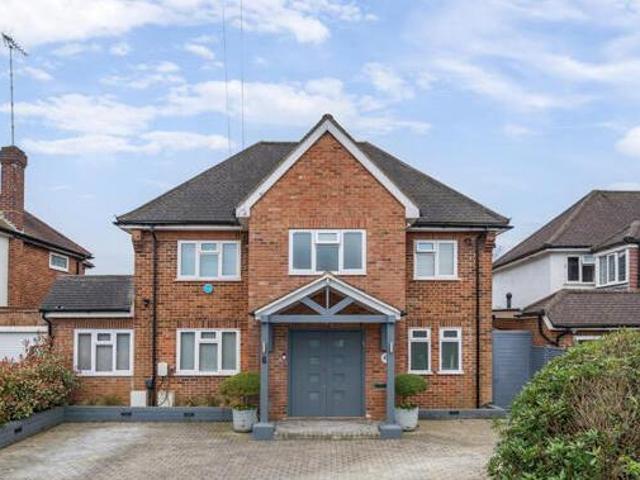 Woodfield Avenue, Northwood, 4 Bedroom Detached