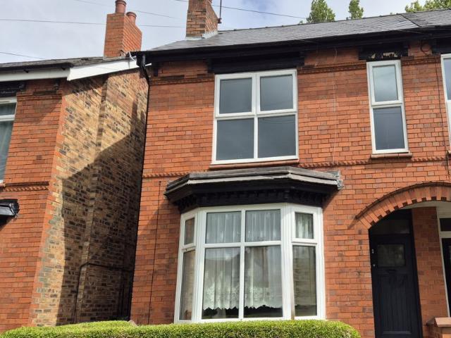 Woodfield Avenue, Penn, Wolverhampton, West Midlands WV4, 2 bed flat to rent, £825 pcm | PrimeLocation