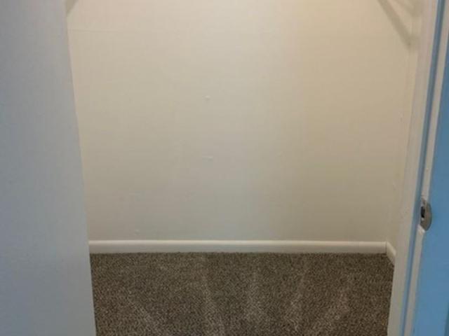 Woodfield Gardens 1 Bedroom Apartment for Rent at 7113 Village Green Dr, Charlotte, NC 28215 Oak Forest