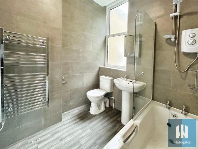 Woodfield House, 162 Meltham Road, Huddersfield, HD4