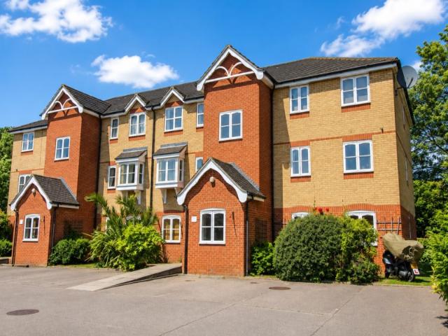 Woodfield Road, Thames Ditton 1 bedroomProperty for lettings Seymours