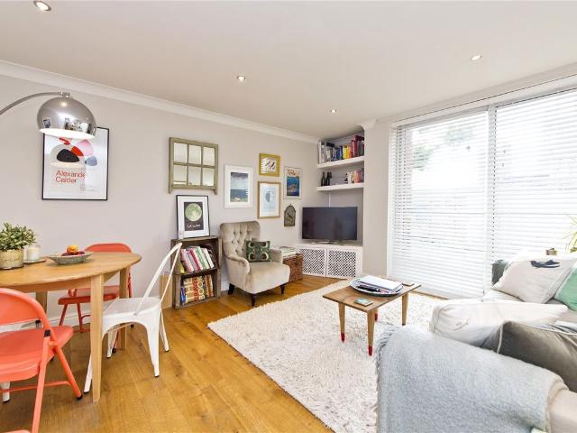 Woodfield Road, Maida Vale W9, 2 bed flat to rent, £2,578 pcm | PrimeLocation